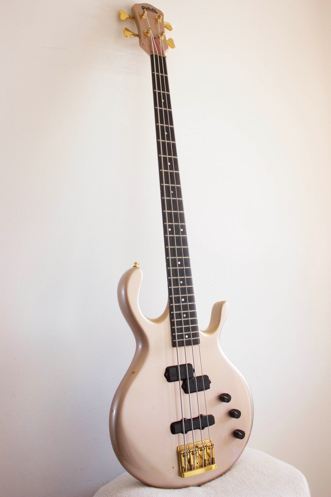Pedulla MVP Bass Champagne Sparkle 1988 – Topshelf Instruments