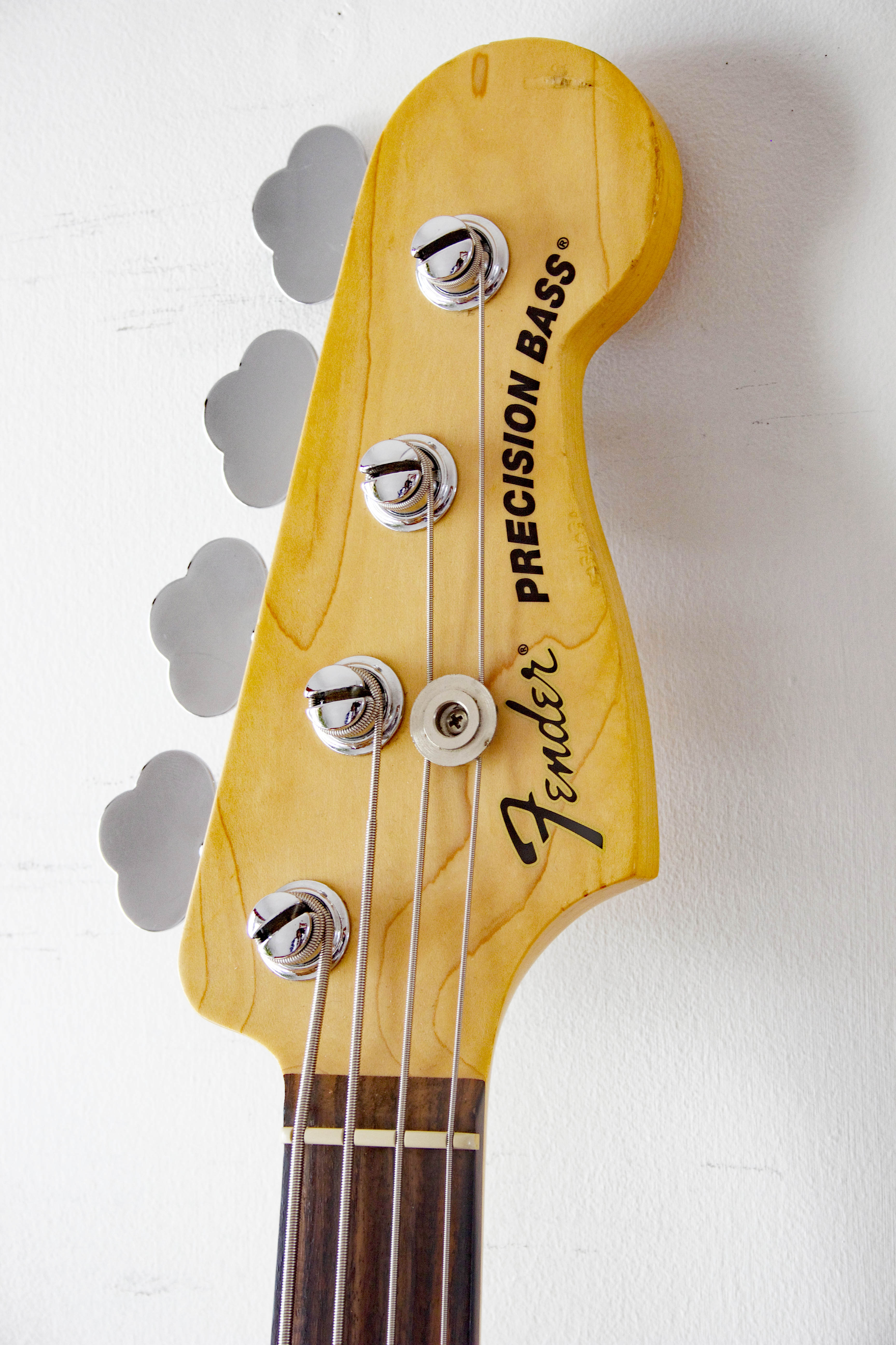 Fender American Special Precision Bass Sunburst 2011 – Topshelf Instruments