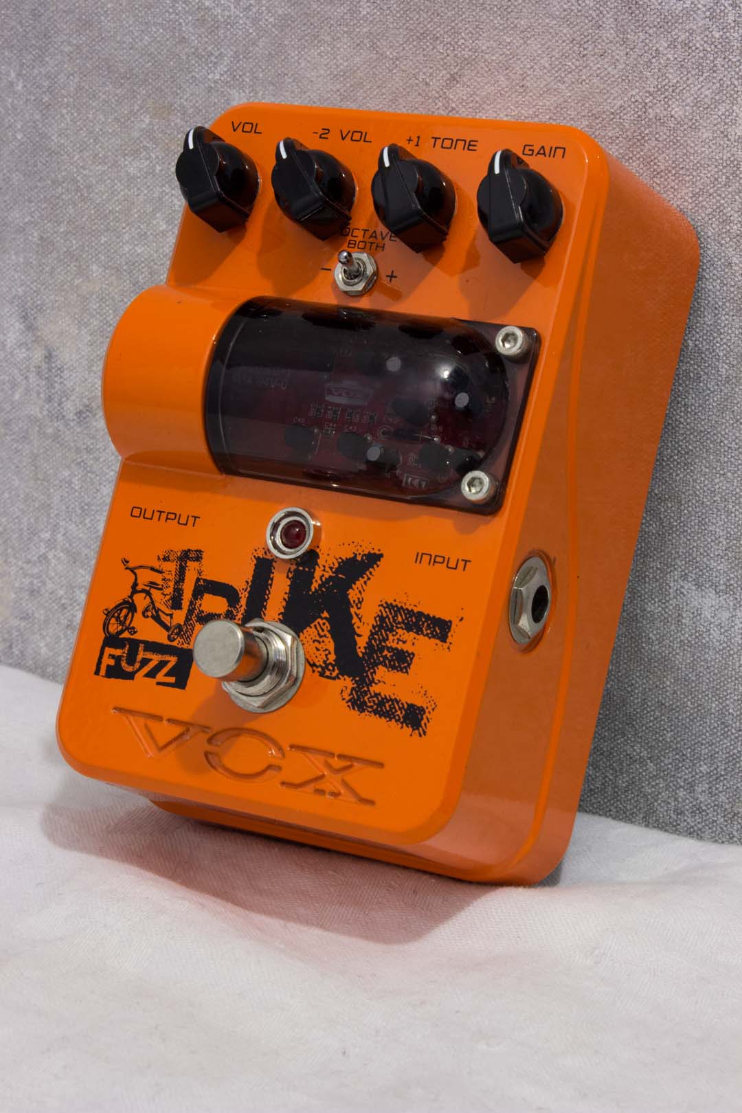 Vox Trike Fuzz/Octave Pedal – Topshelf Instruments